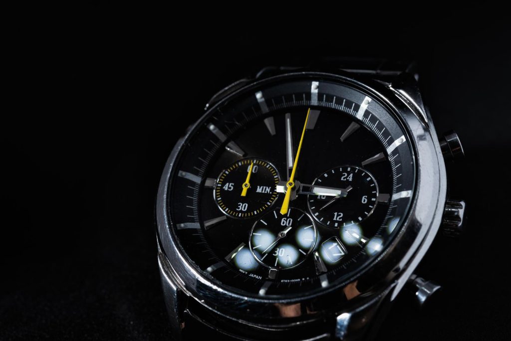 What Makes the Vincent Watch Stand Out? | OFFICIAL